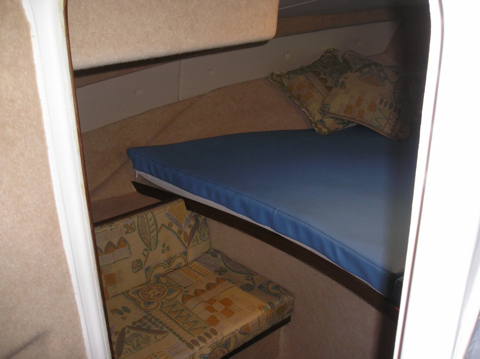 44 cabin bench.JPG - Members Albums Category - Poole Bay Small Boat ...